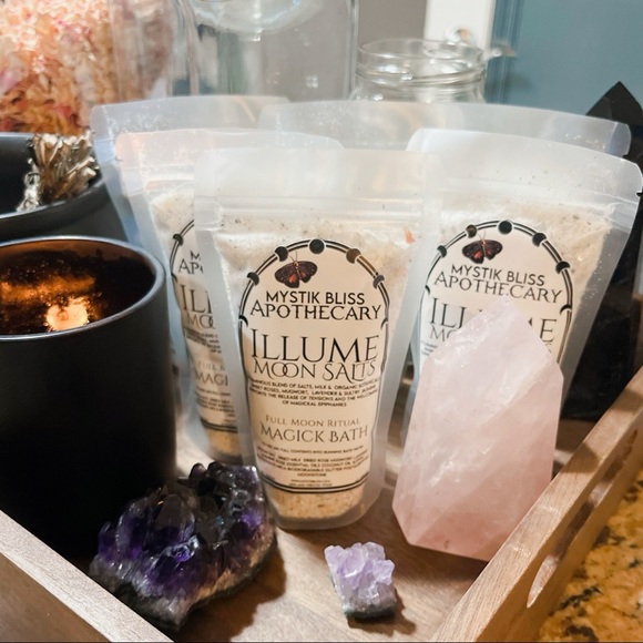 Mystik Bliss | Bath & Body | Illume Magickal Manifestation Full Moon Ritual Magick Bath Salts ...
